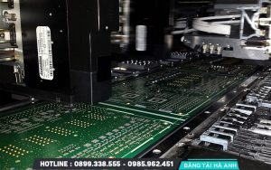 SMT Là Gì? Các Thiết Bị Và Dây Chuyền Sản Xuất SMT