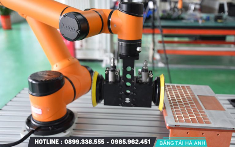 Cobot Là Gì? Tìm Hiểu Về Robot Hợp Tác Và Ứng Dụng Trong Công Nghiệp